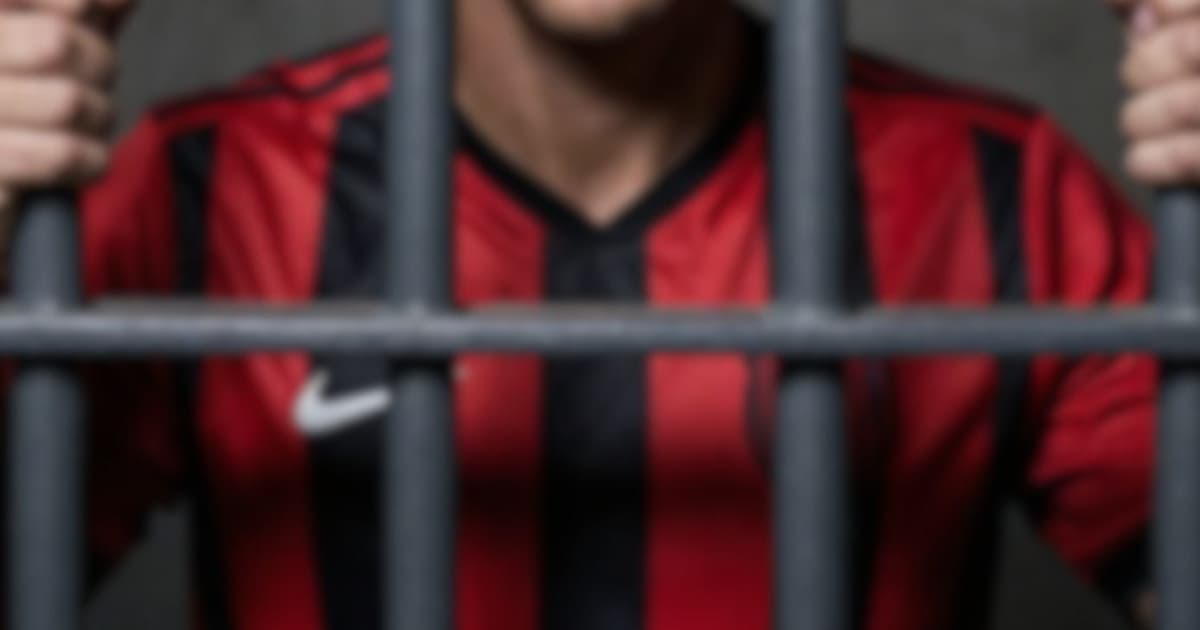 Vidente prevê 1 jogador do Flamengo preso: "Escândalo"